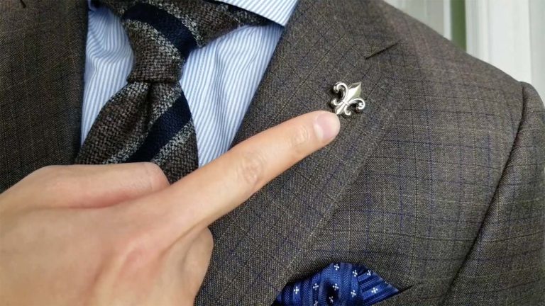 How to Wear a Tie Bar: Styling Inspiration & Rules To Know
