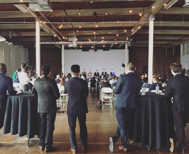 16 Networking Tips to Help You Make the Most of a Business Conference