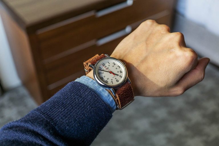 Timex Weekender Review 2024 (Best Affordable Watch?) T2N651