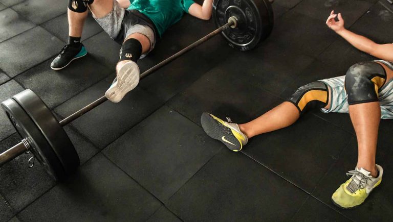 10 Gym Essentials for Men in 2026 (Boost Your Workout & Look Good)