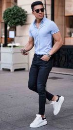 Muscular Guy Fashion 2024: How to Look Good (w/ Examples)