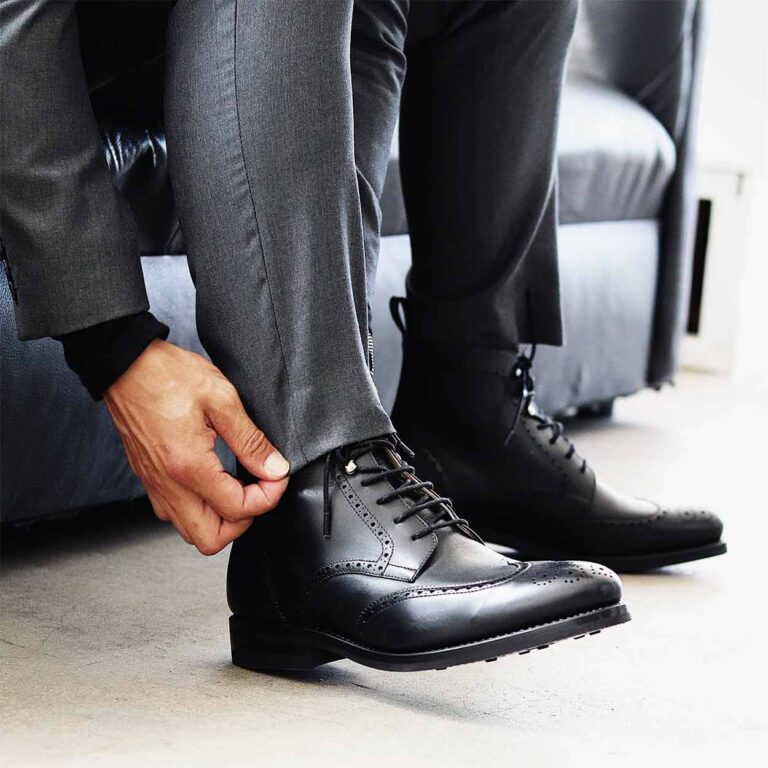 Best Wingtip Shoes Style Guide 2024 (All You Need to Know)